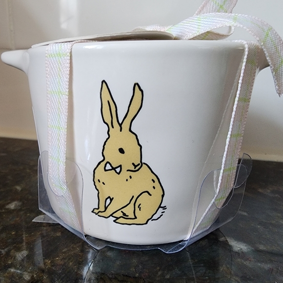 Rae Dunn | Kitchen | Rae Dunn Easter Measuring Cups Bunny Rabbit Egg ...